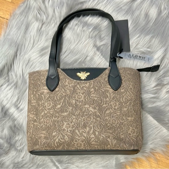 Deluxity Los Angeles | Bags | Deluxity Brown And Black Tote With Vegan ...